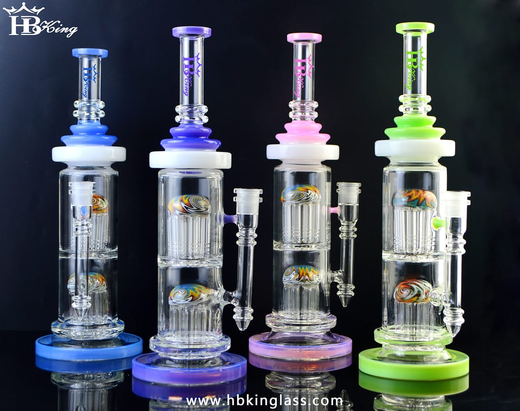 The Heavy Bongs Colored Base Straight Tube Dab Rig is the perfect bong ...